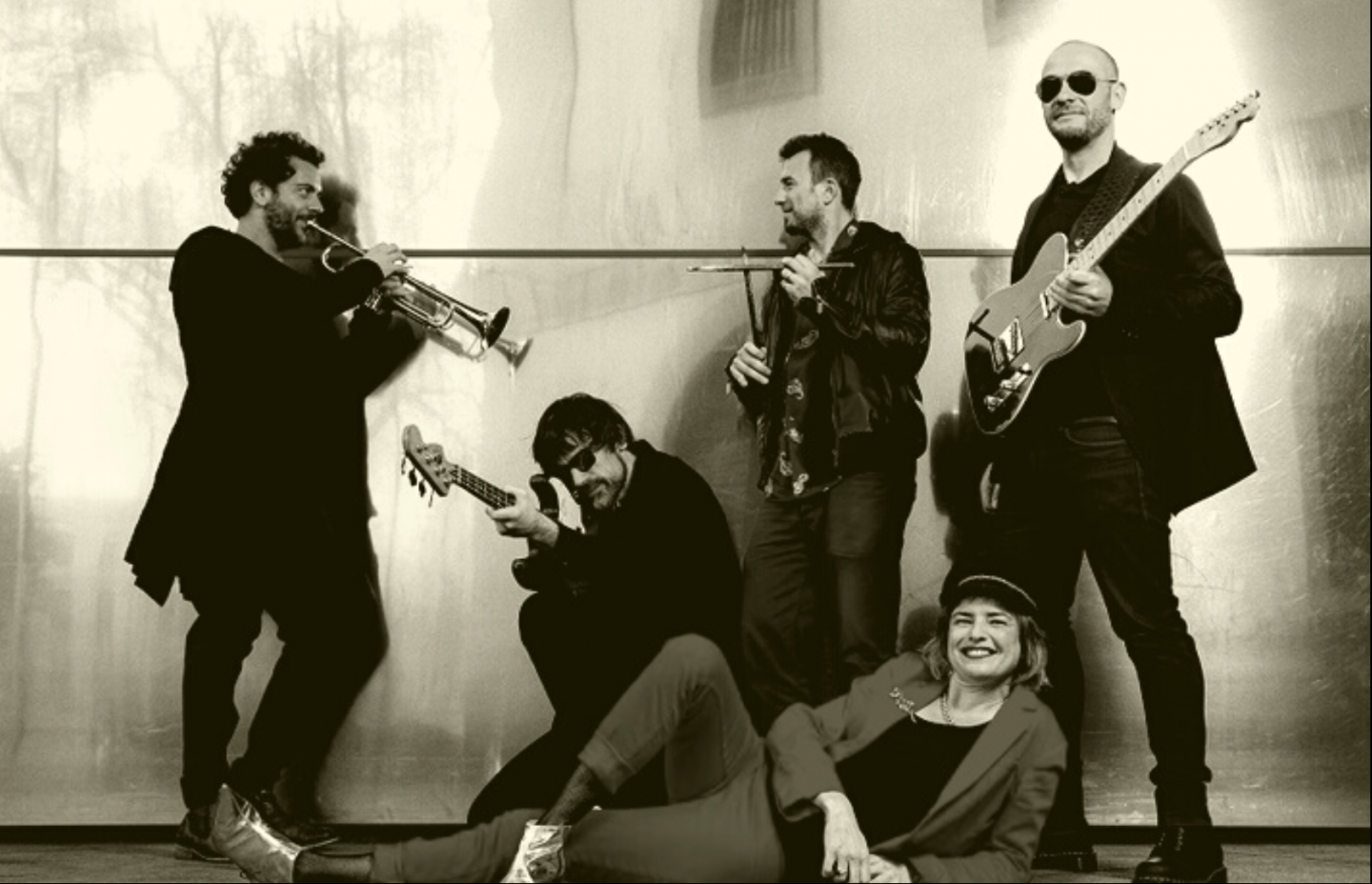 AMY JO DOHERTHY & THE SPANGLES [recomendado] - Honky Tonk